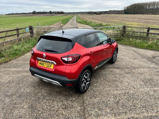 SOLD - Used RENAULT CAPTUR 2017 Red in Wingham, Kent | Southern Motion Ltd