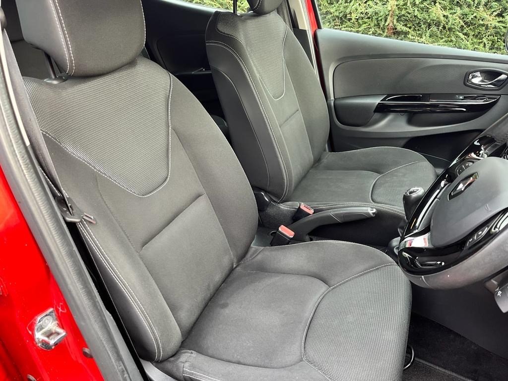 SOLD - Used RENAULT CLIO 2014 Red in Wingham, Kent | Southern Motion Ltd