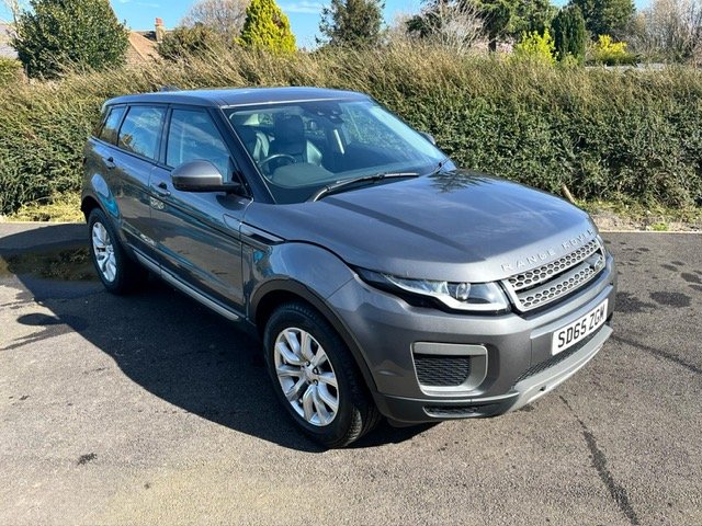 Used LAND ROVER RANGE ROVER EVOQUE 2015 Grey in Wingham, Kent ...