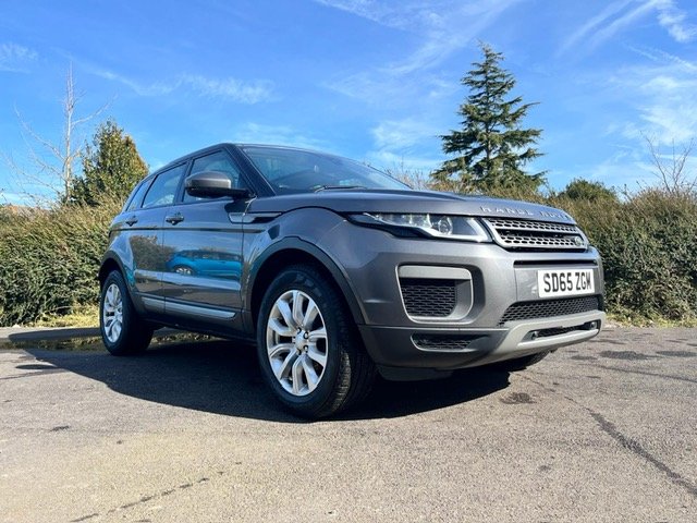 Used LAND ROVER RANGE ROVER EVOQUE 2015 Grey in Wingham, Kent ...